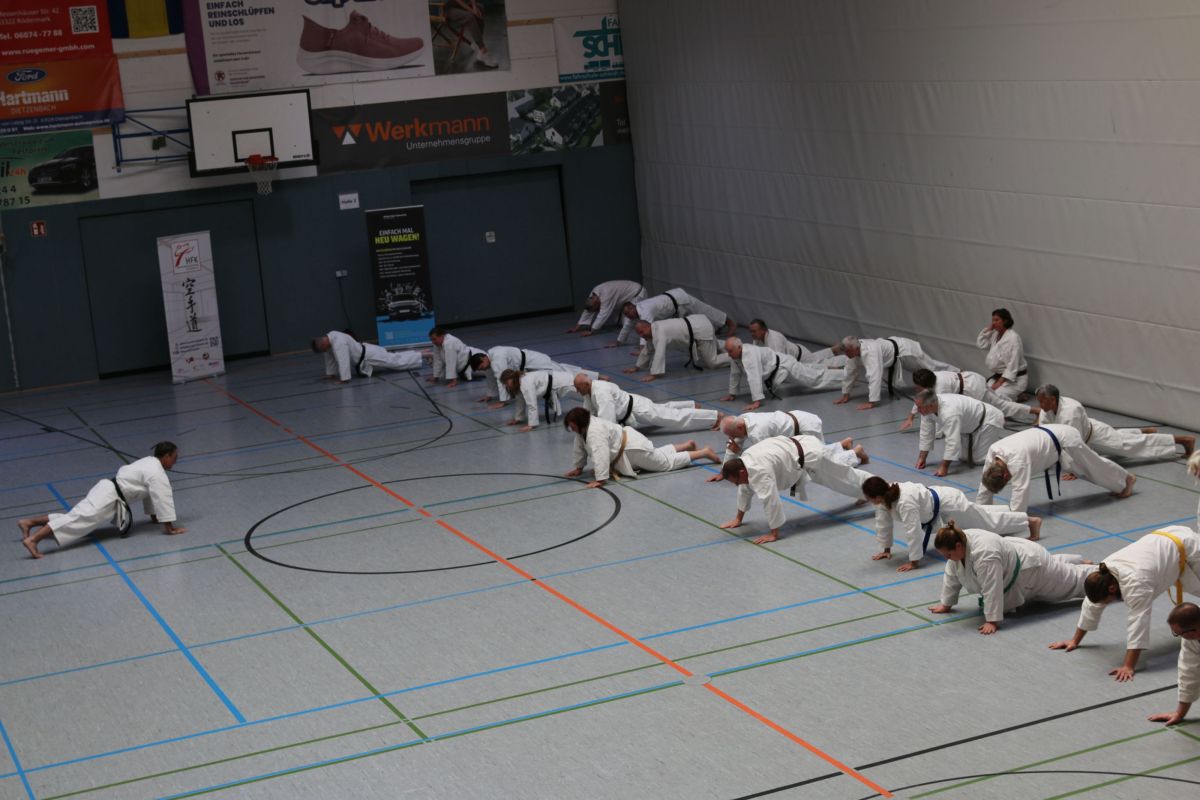 Saisonstart der Hessischen Karatekas | Sport in Hessen